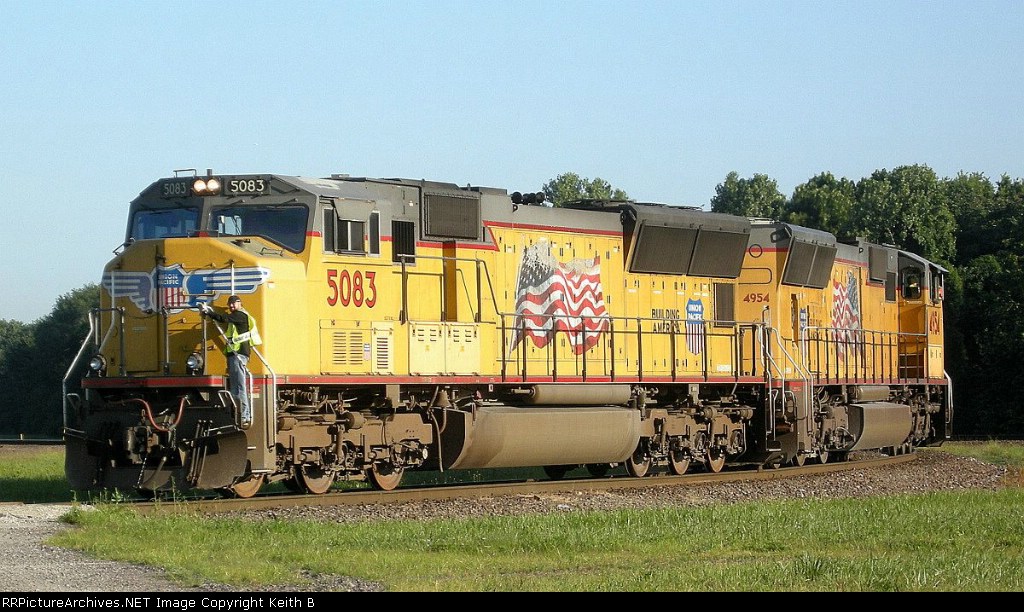 UP 5083